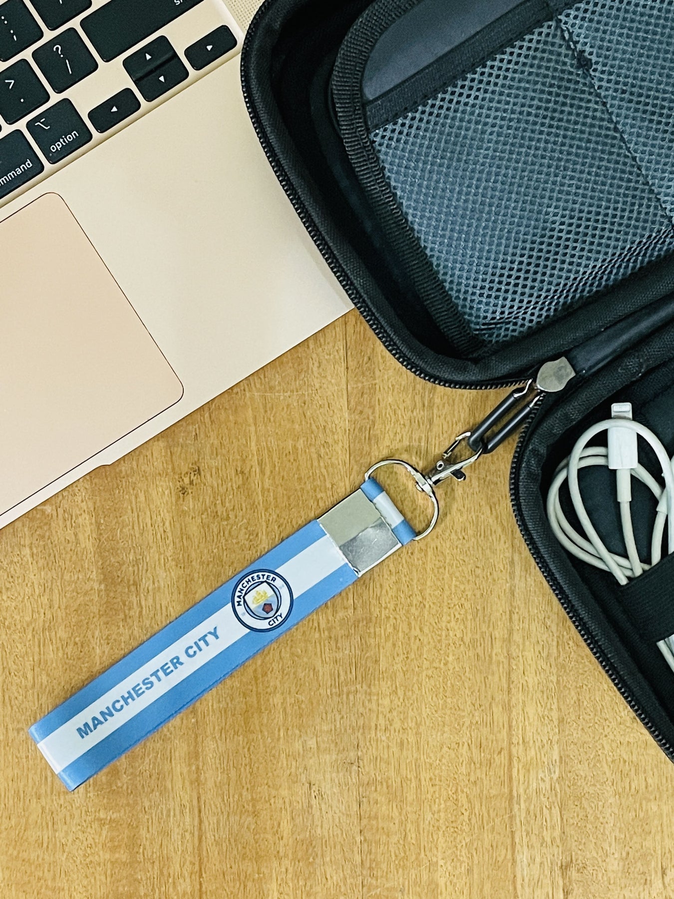 Manchester City Keychain – SINCE 7 STORE