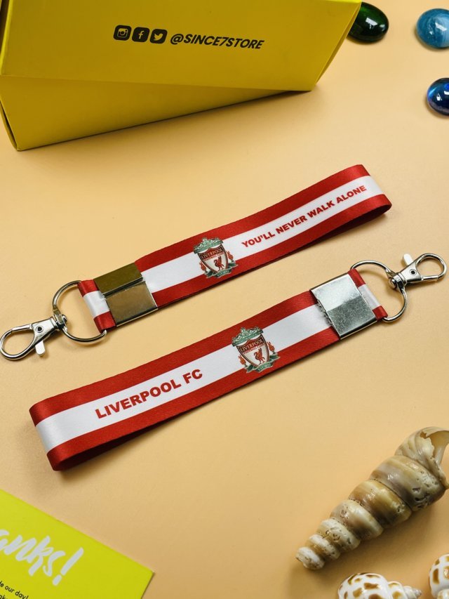 Liverpool Keychain – SINCE 7 STORE