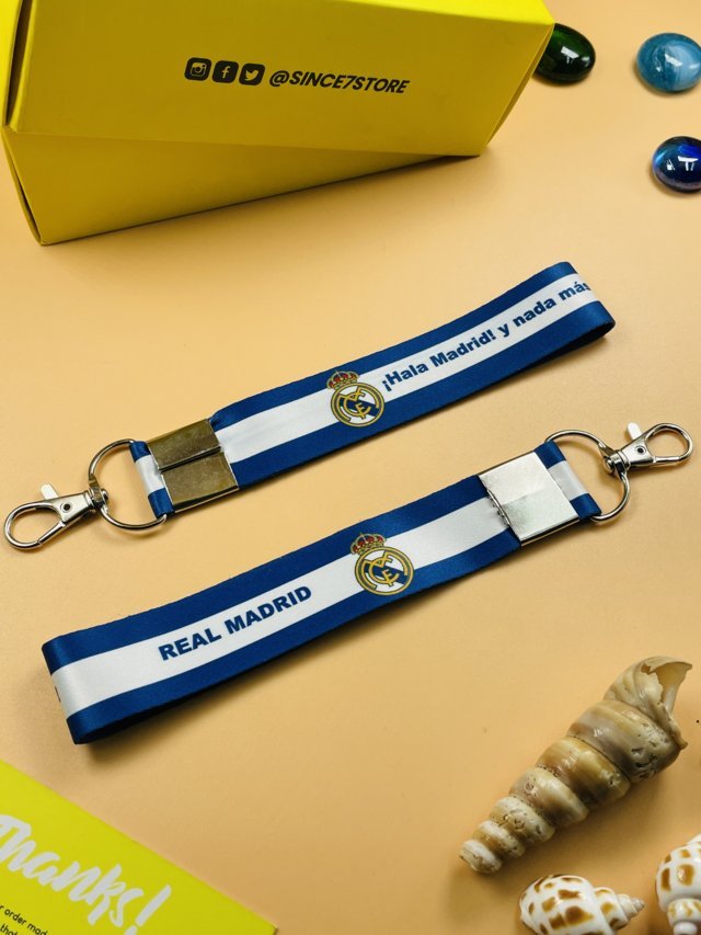 Real Madrid Keychain – SINCE 7 STORE